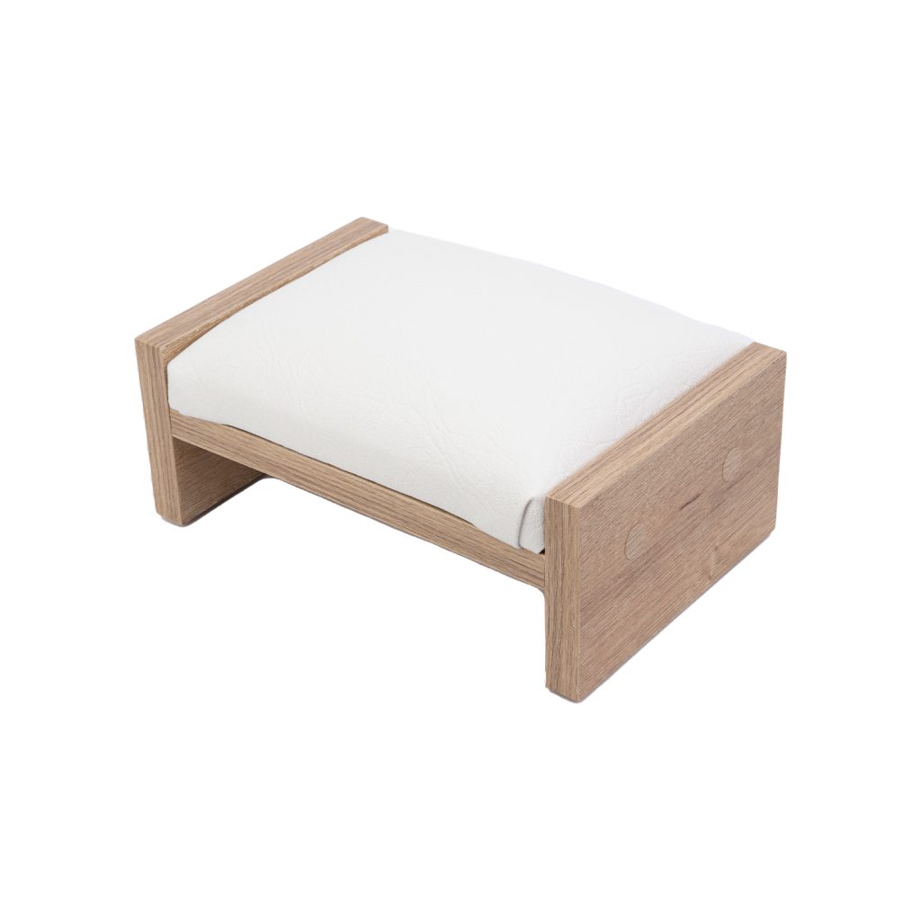 Reposa brazos – Natalia Giraldo Salón